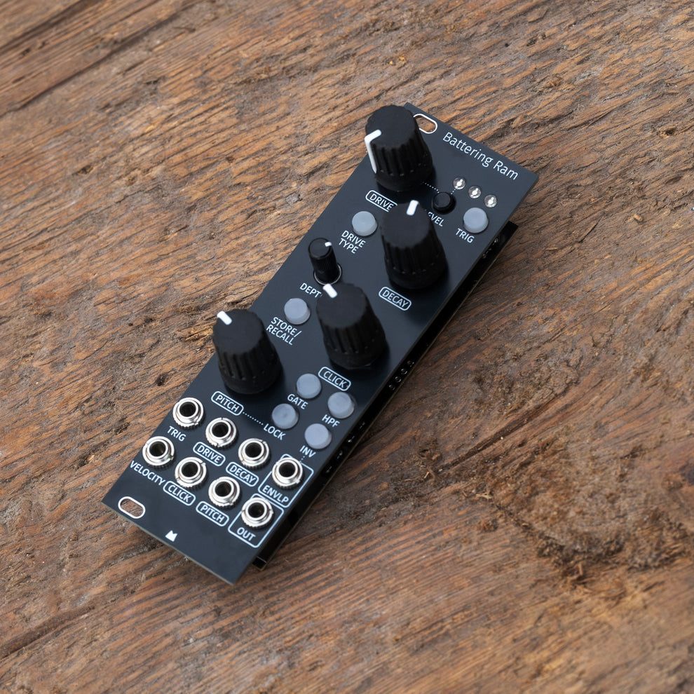 Battering Ram black panel – Mörk Modules